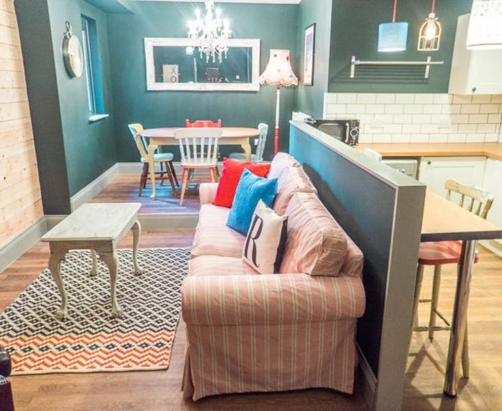 Elm Grove Library, Portsmouth - UniAcco | Hallbookers - Verified Revie