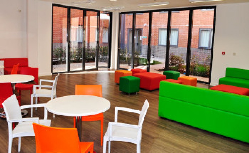 The Pavilion, Birmingham - Derwent |Reviews By Students