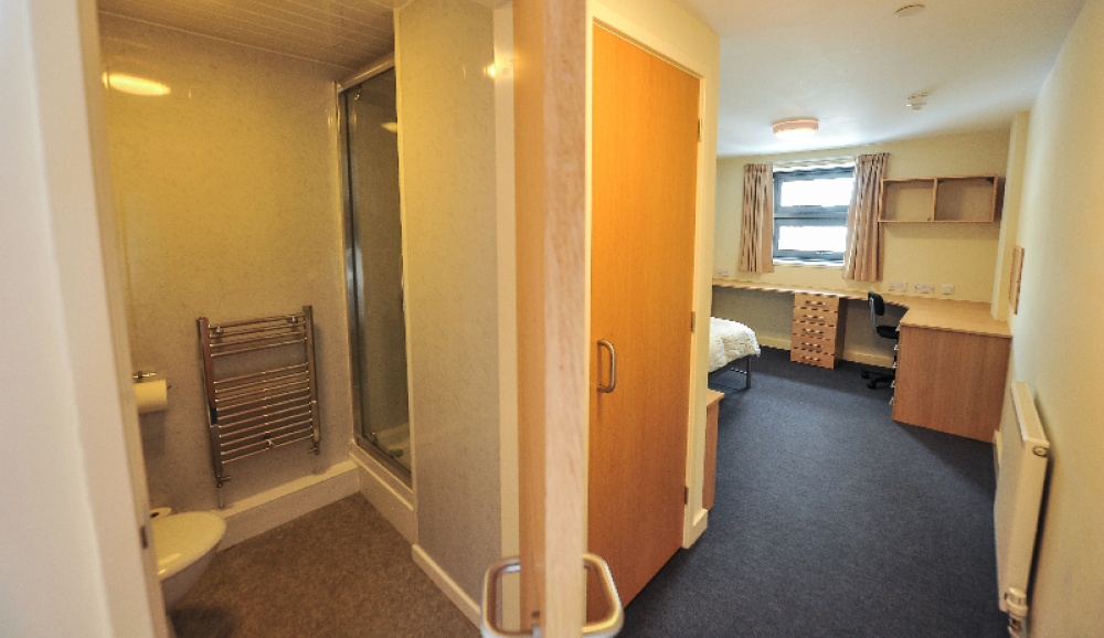 Wrexham Village, Wrexham | Reviews By Students