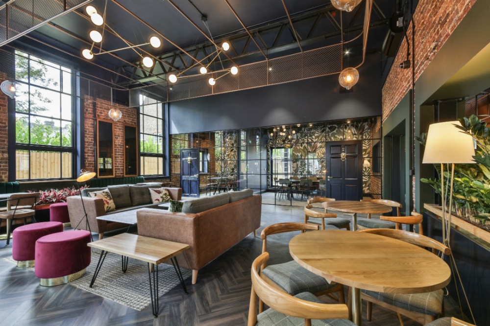 Hox Park, Egham - CRM | Reviews by Students